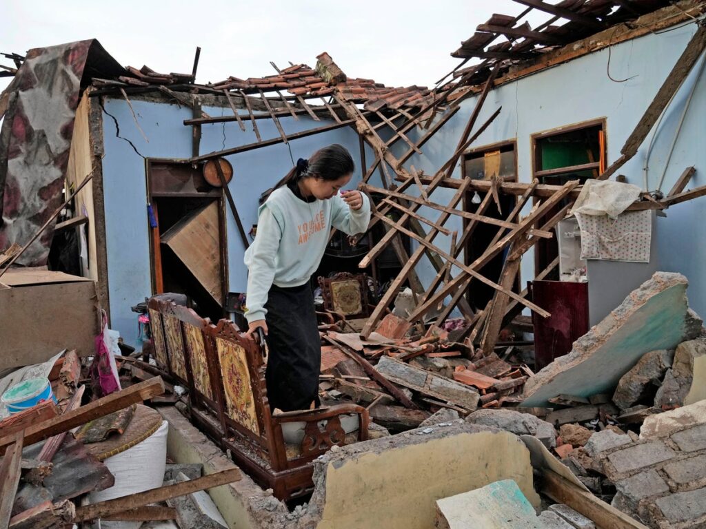 Indonesia devastada: 753 vidas perdidas y la tragedia sigue en aumento